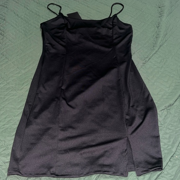 MRT 1030 | Dresses | Nwt Little Black Dress With Small Front Slit Size ...